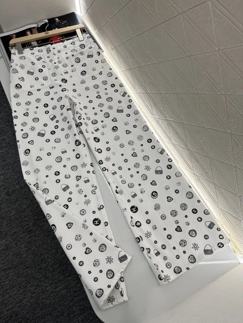 Legit Chanel Jeans