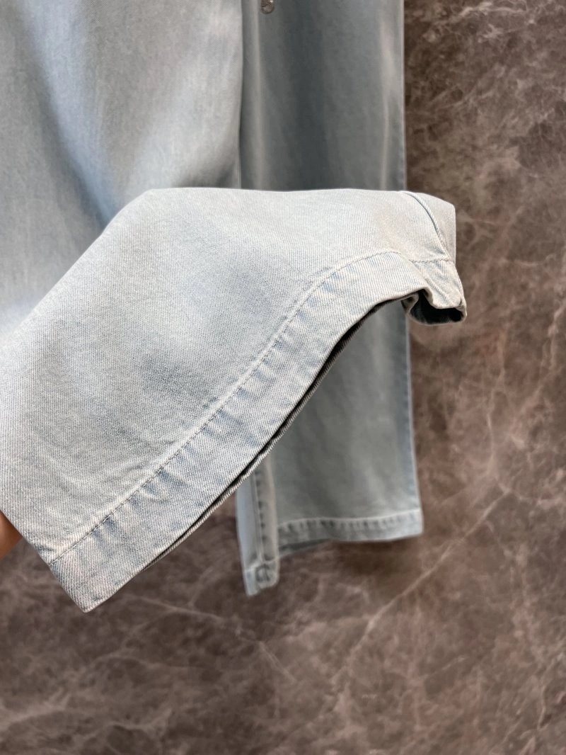 Brand-original Chanel Jeans