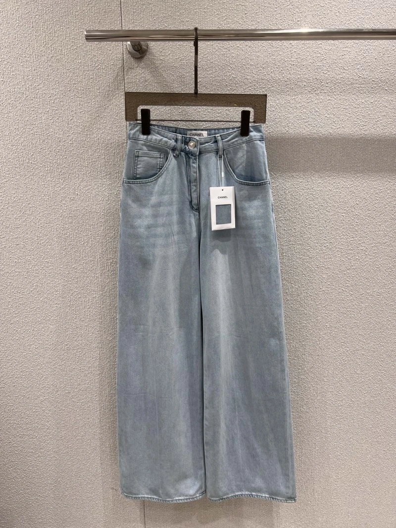 Chanel Jeans