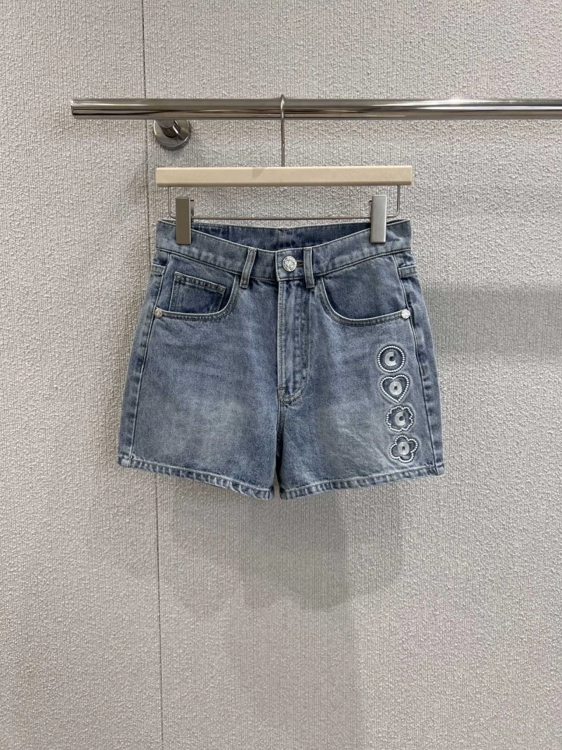 Chanel Jeans