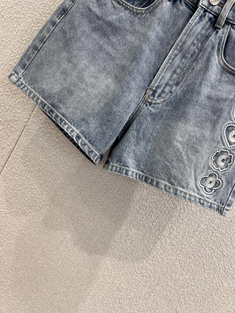 Brand-original Chanel Jeans