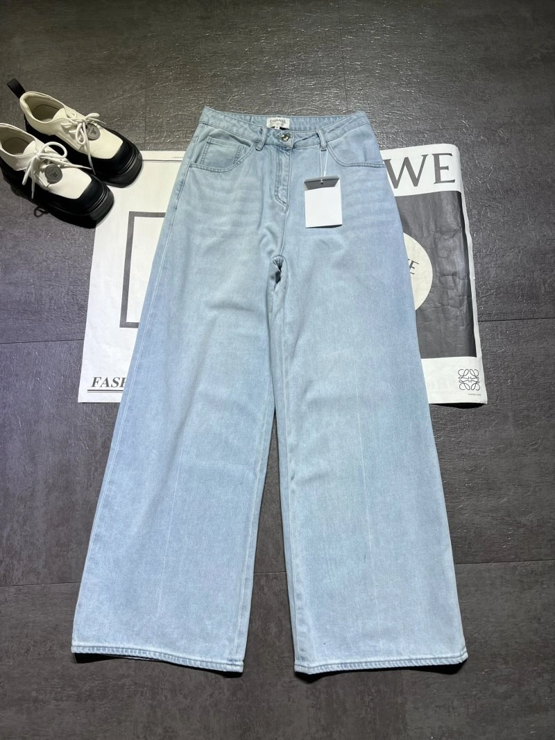 Chanel Jeans