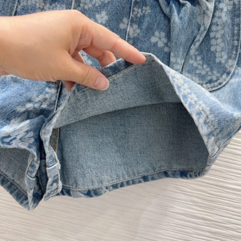 Official Chanel Jeans