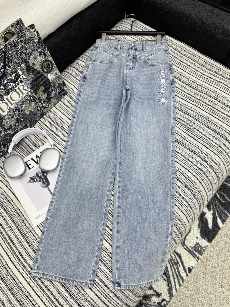 Chanel Jeans