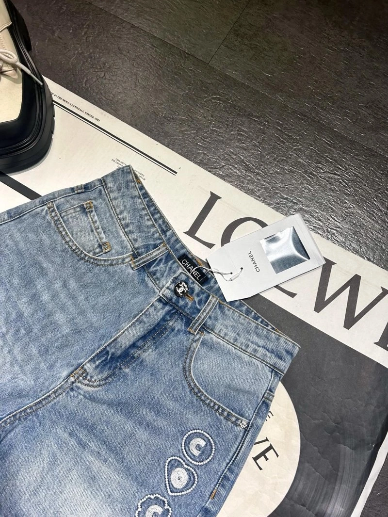 Legit Chanel Jeans