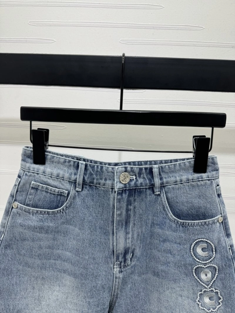 Bargain Chanel Jeans
