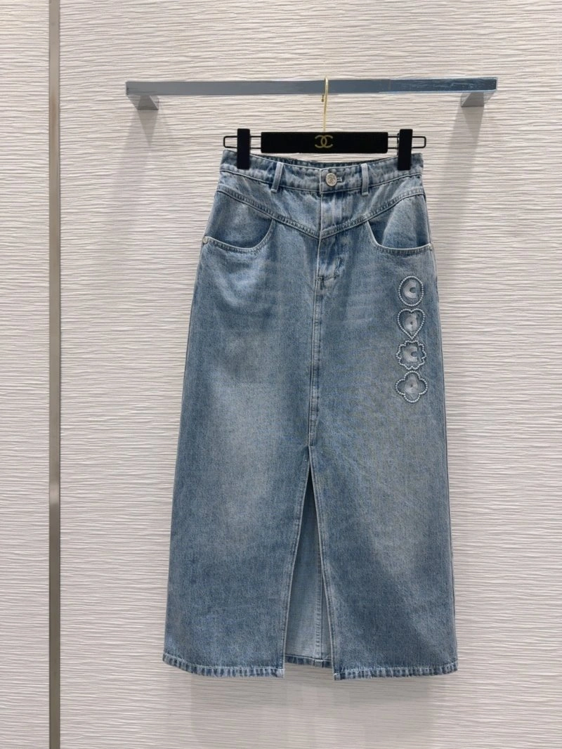 Chanel Jeans