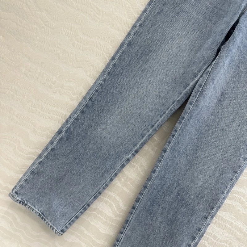 Discounted Chanel Jeans
