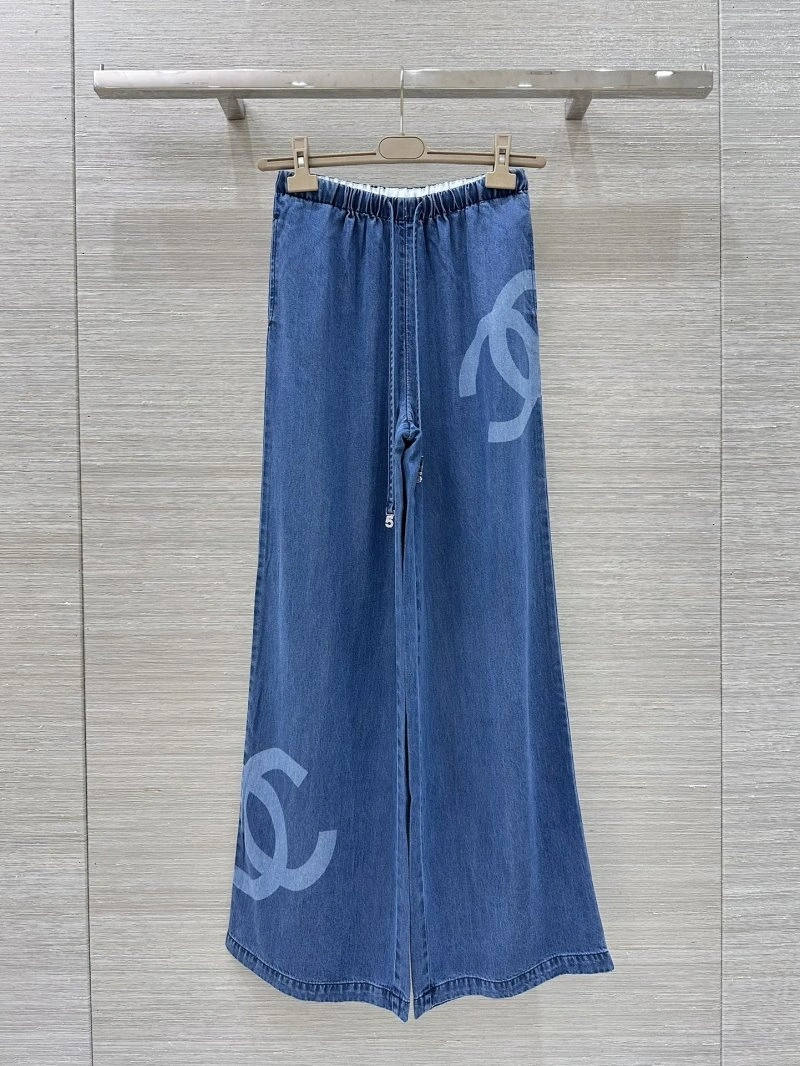 Chanel Jeans