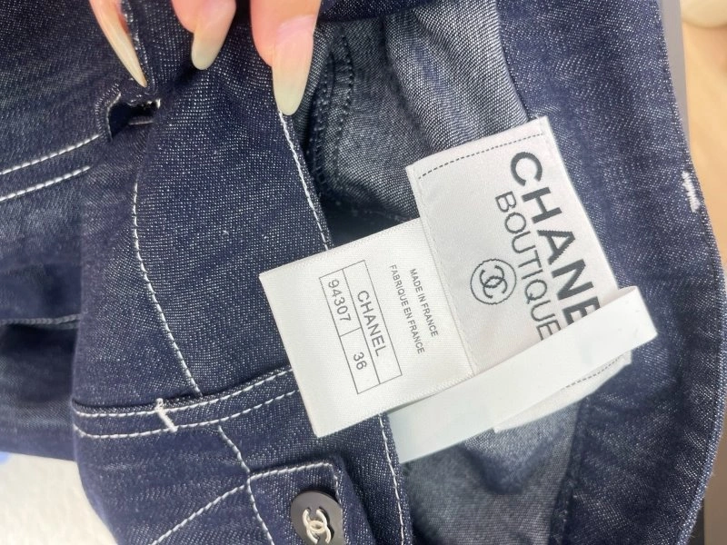Brand-original Chanel Jeans