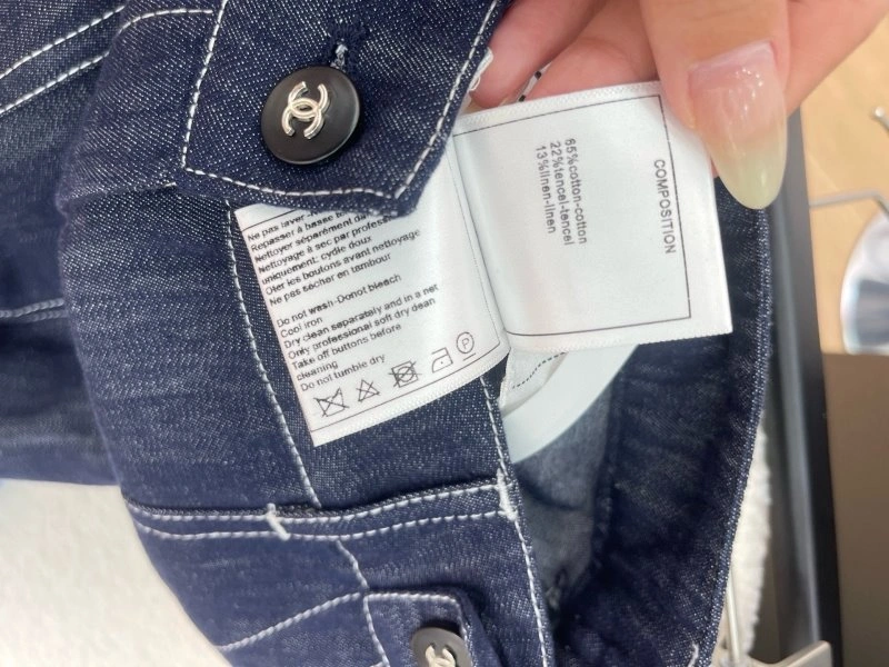 Brand-original Chanel Jeans