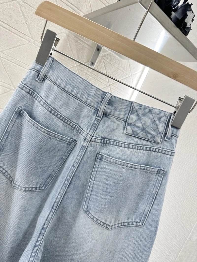 Bargain Chanel Jeans