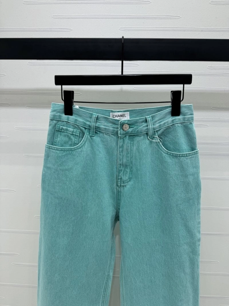 Accurate model Chanel Jeans