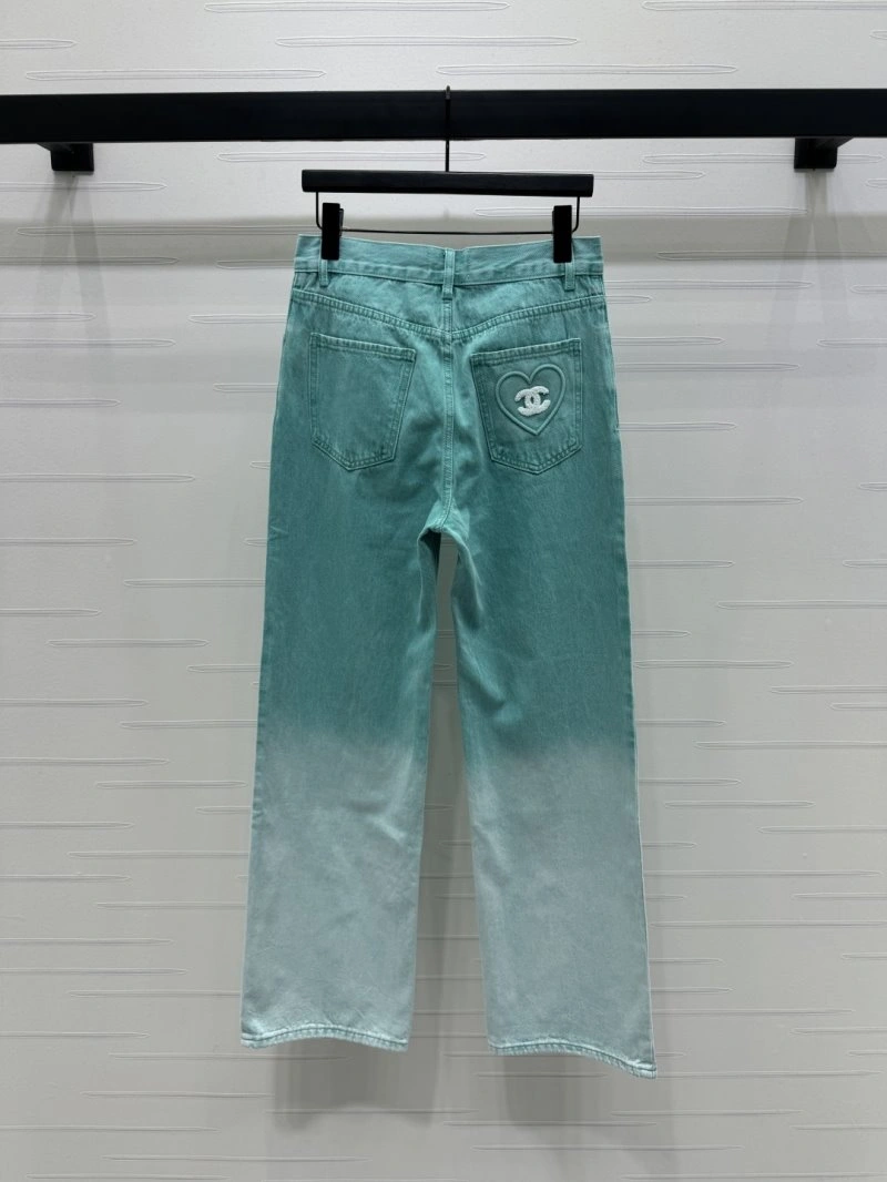 Accurate model Chanel Jeans