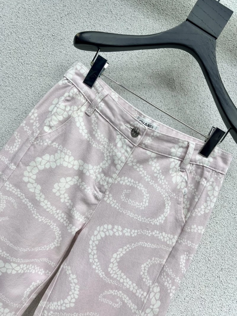 Cut-rate Chanel Jeans