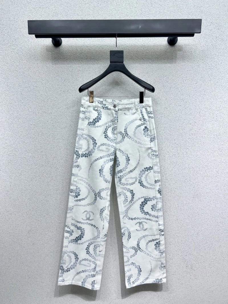 Cut-rate Chanel Jeans