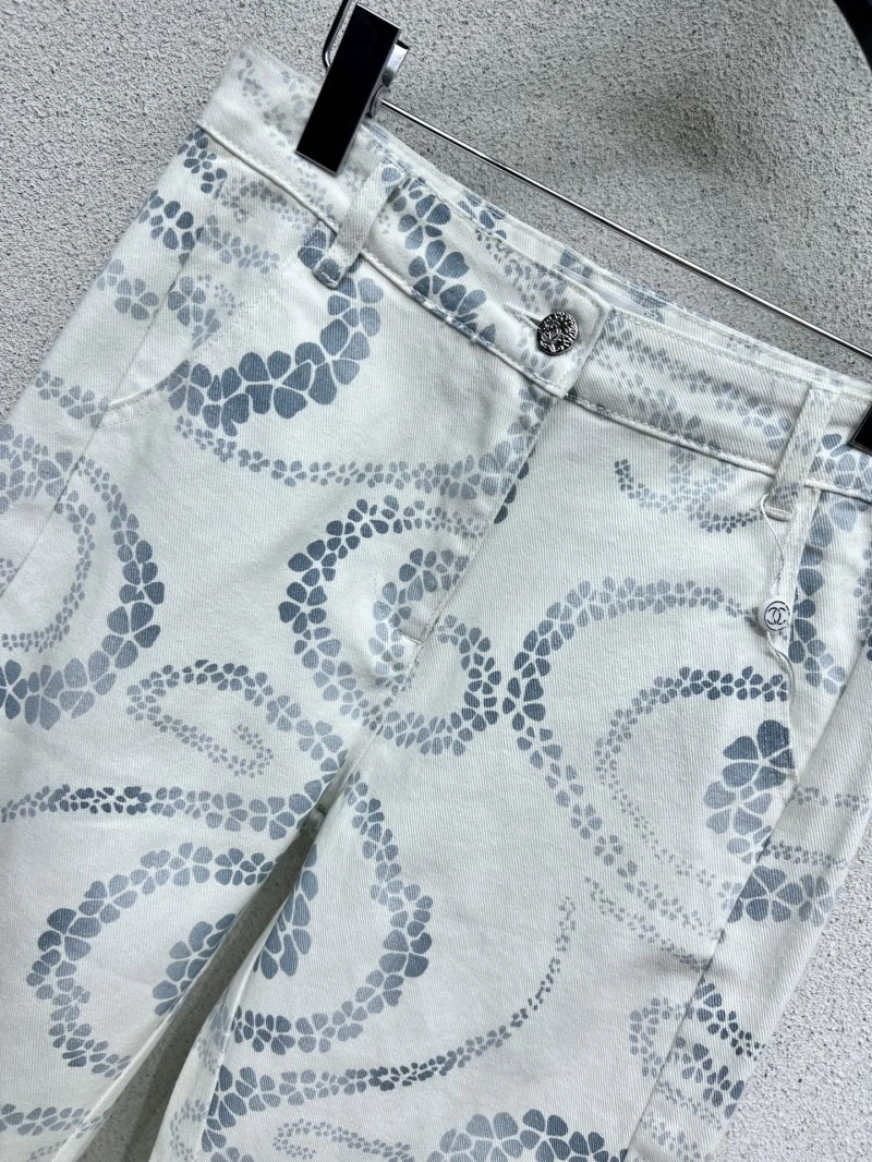 Cut-rate Chanel Jeans