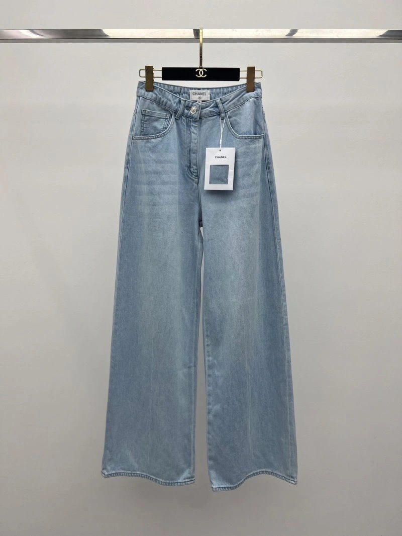 Chanel Jeans