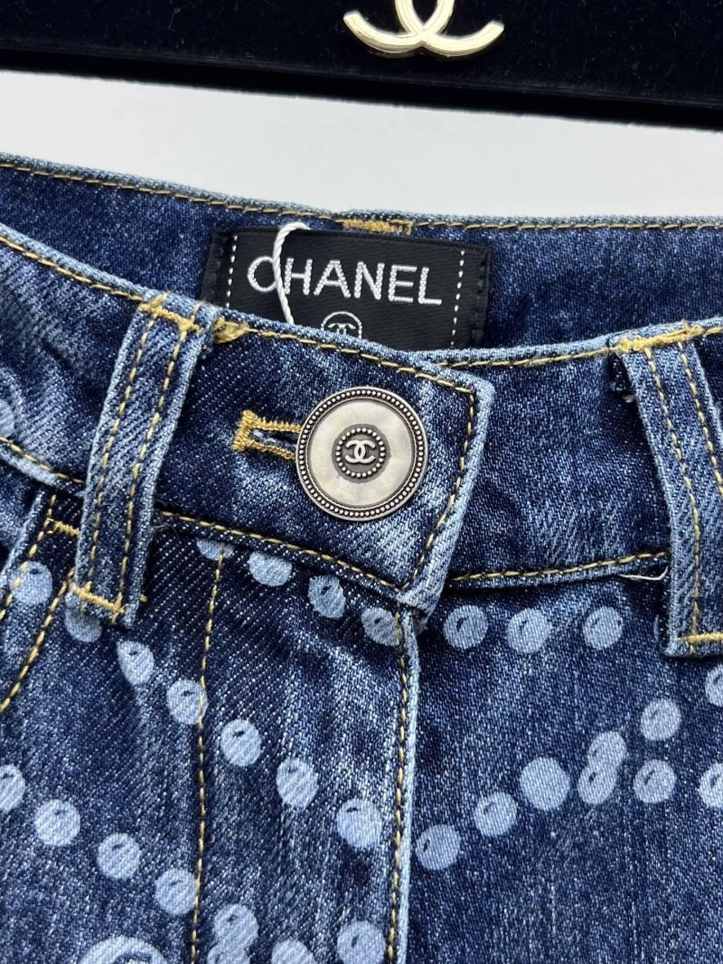 Legit Chanel Jeans