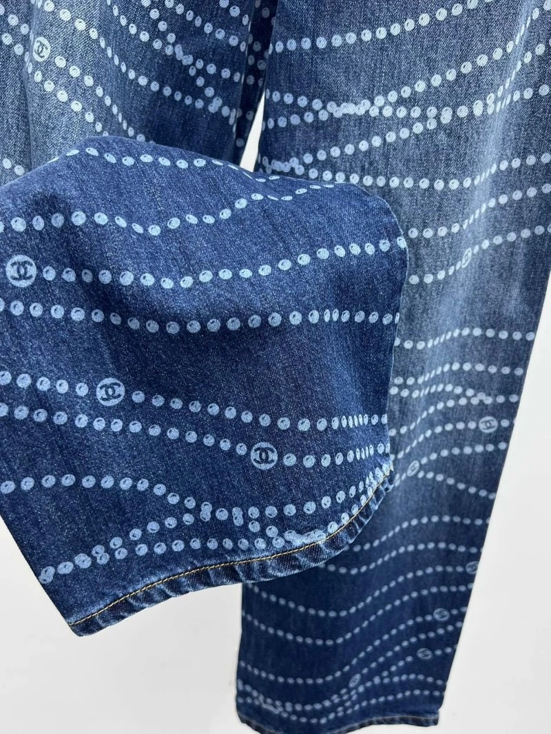 Legit Chanel Jeans