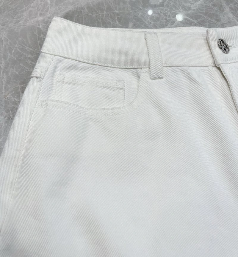 Bargain Chanel Jeans