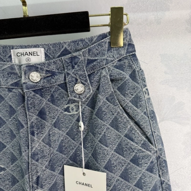 Bargain Chanel Jeans