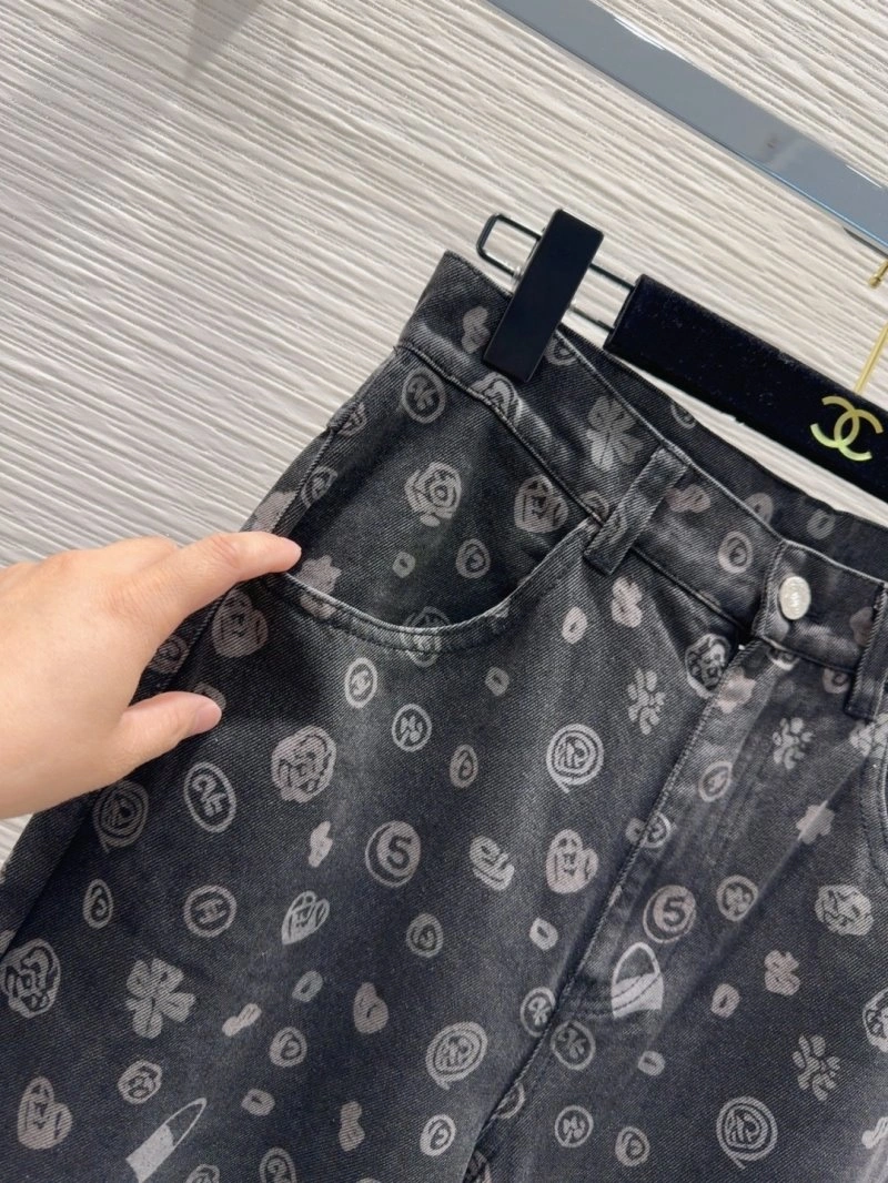 Cut-rate Chanel Jeans