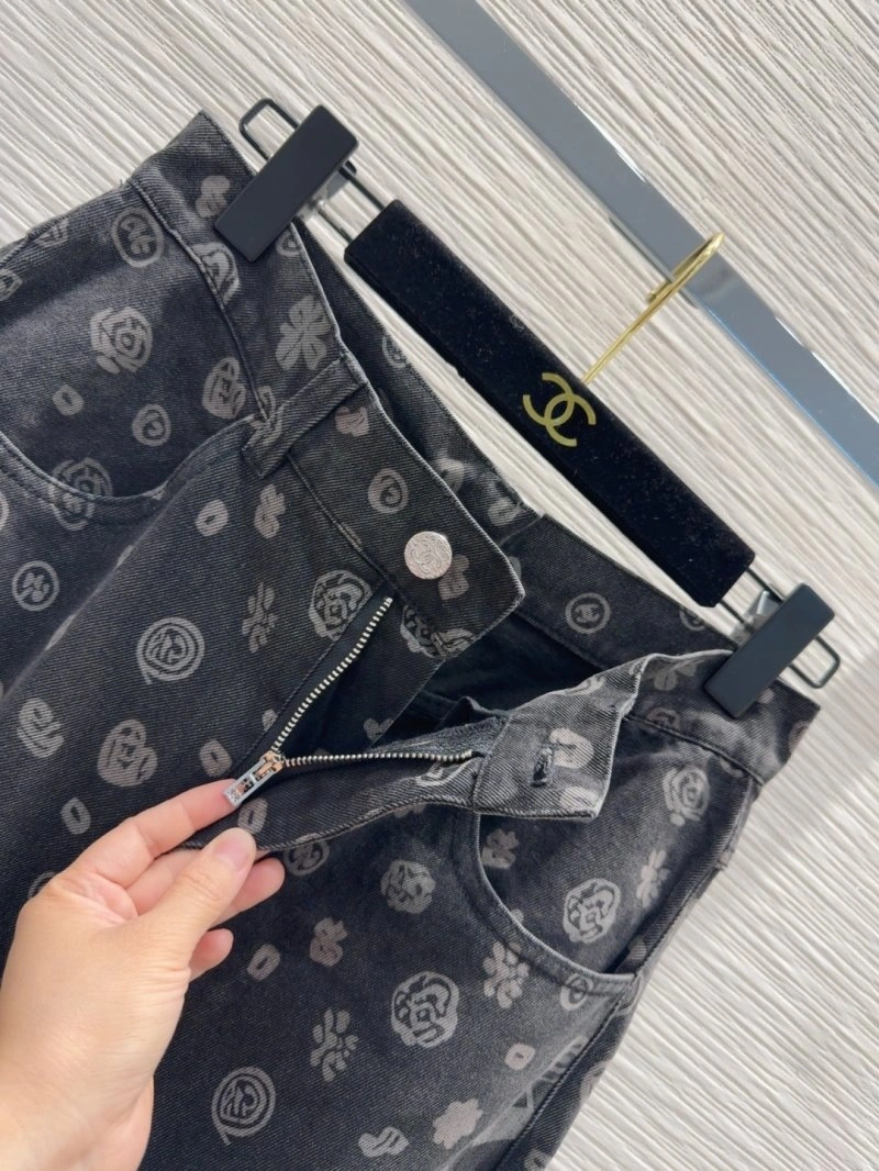 Cut-rate Chanel Jeans