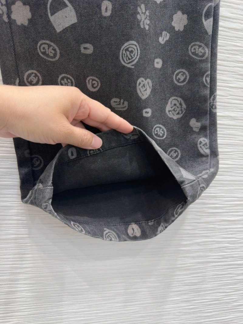 Cut-rate Chanel Jeans