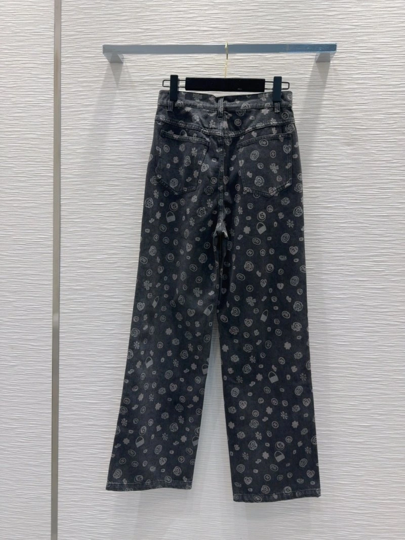 Cut-rate Chanel Jeans