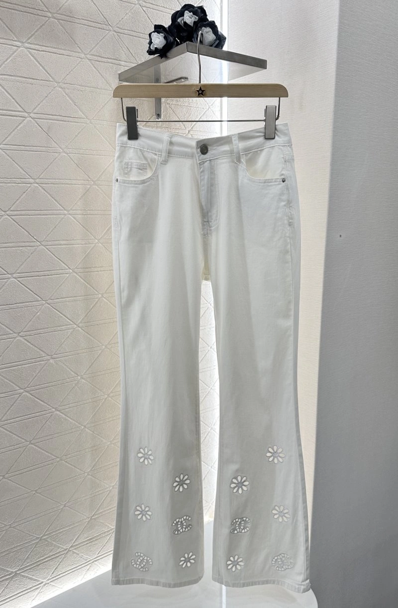 Chanel Jeans