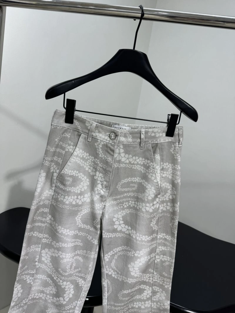 Factory-made Chanel Jeans