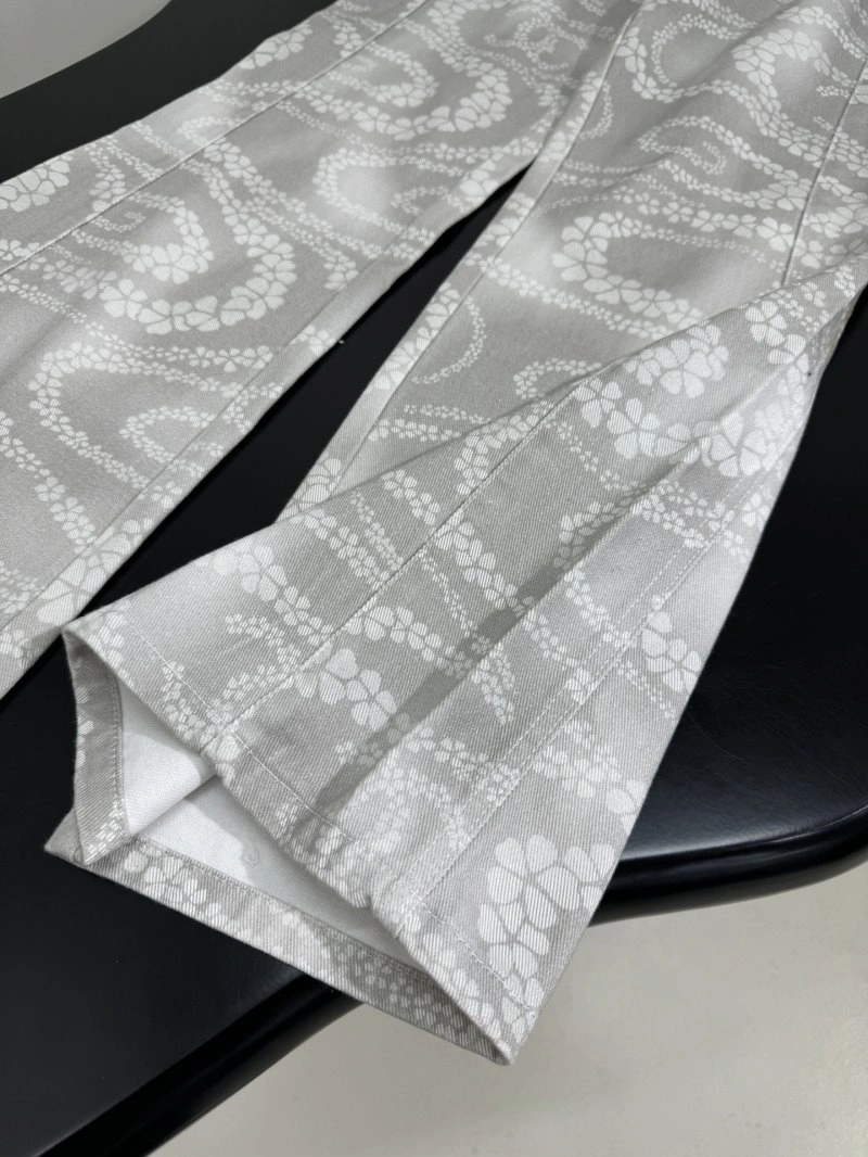 Factory-made Chanel Jeans