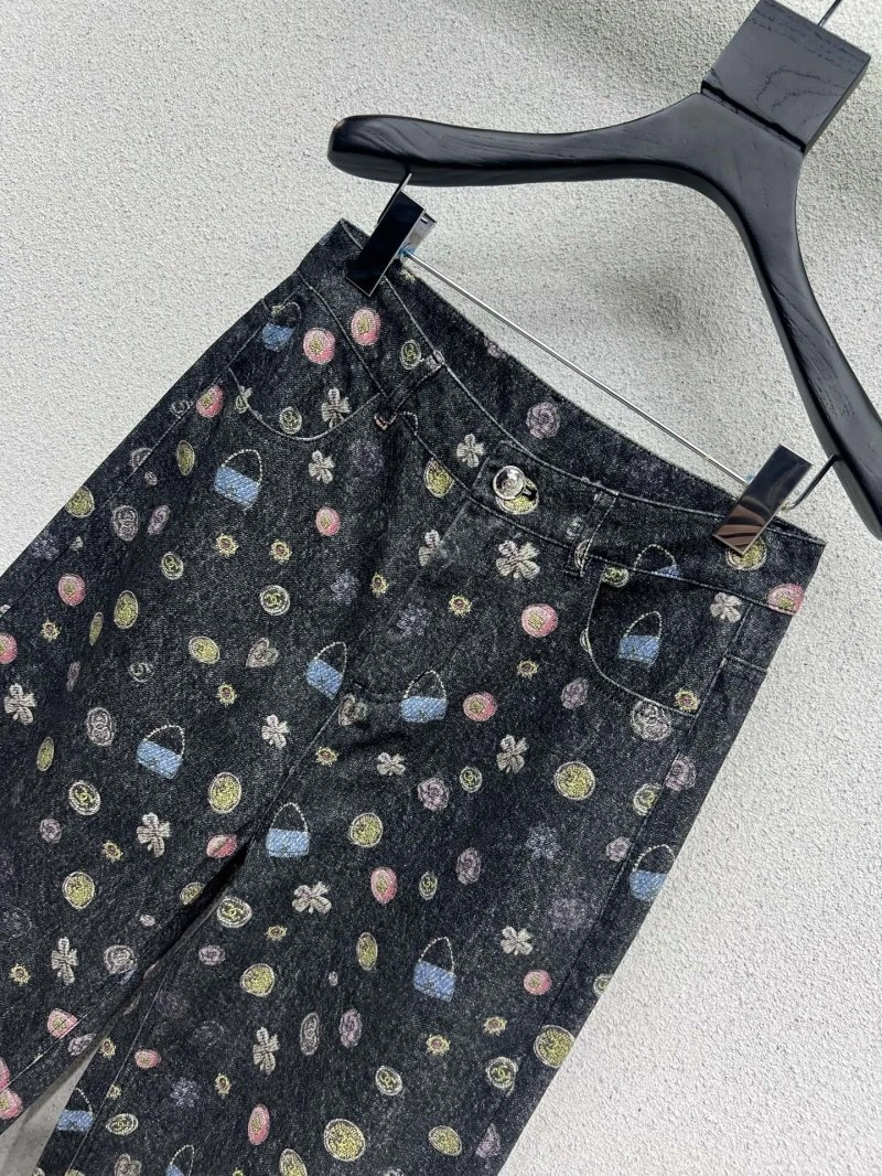 Bargain Chanel Jeans