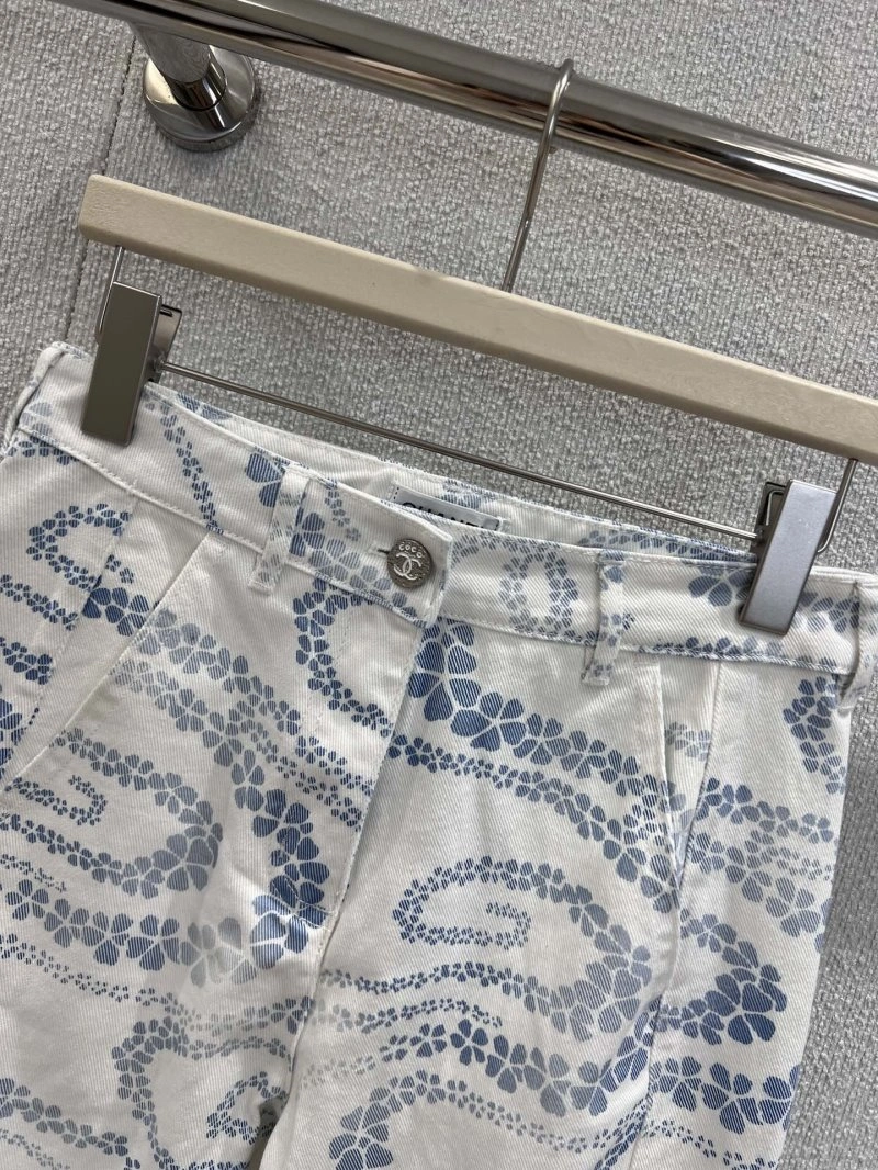 Brand-original Chanel Jeans