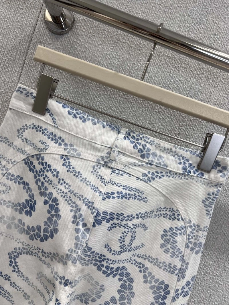 Brand-original Chanel Jeans