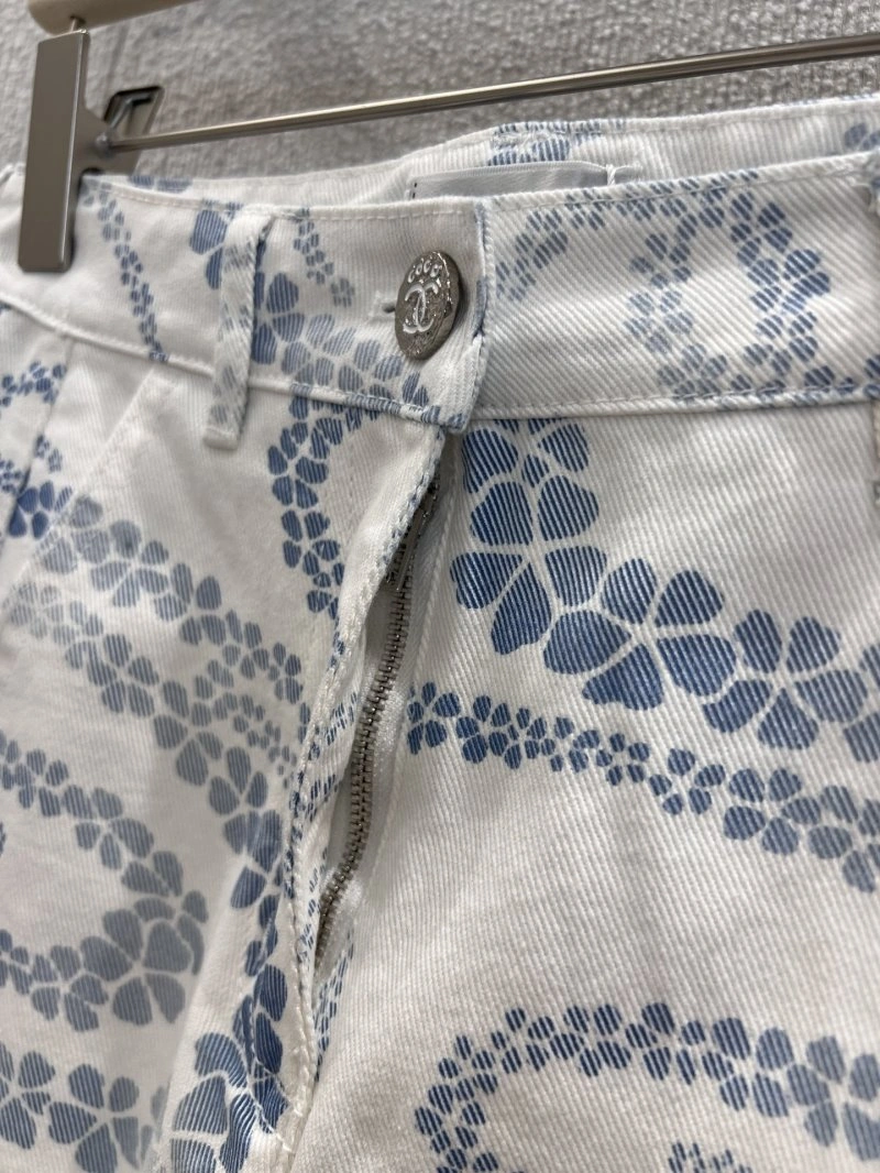 Brand-original Chanel Jeans