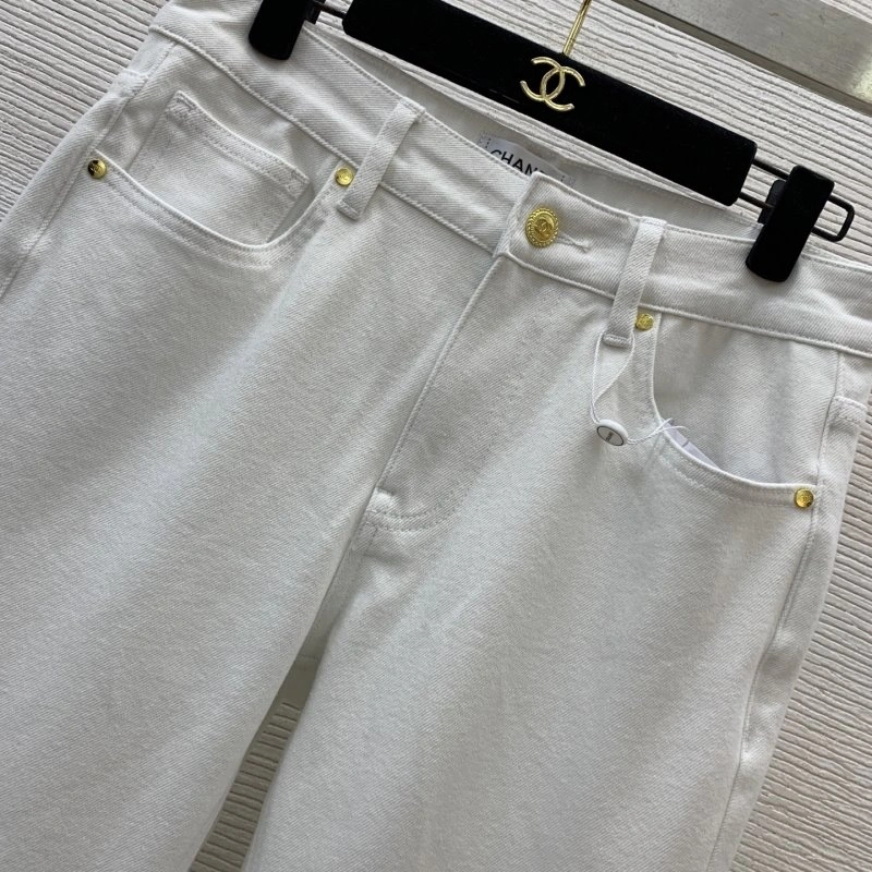 Bargain Chanel Jeans