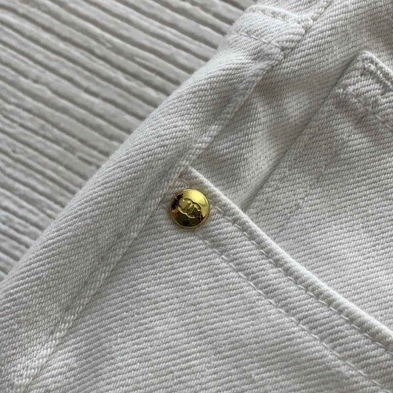 Bargain Chanel Jeans