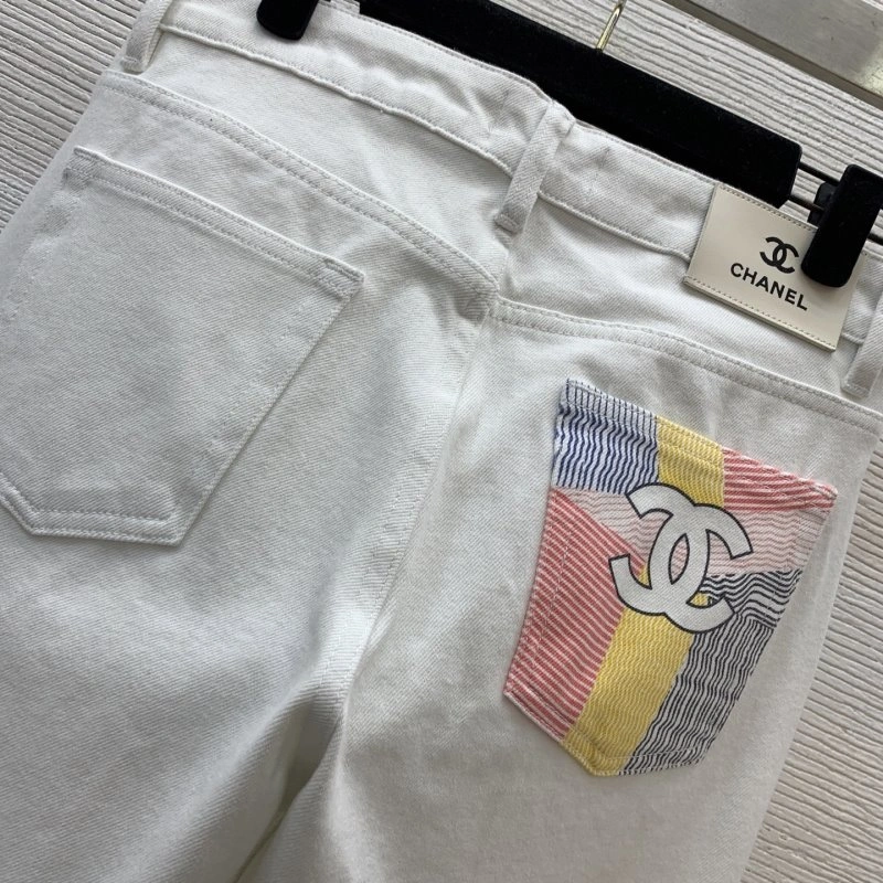 Bargain Chanel Jeans