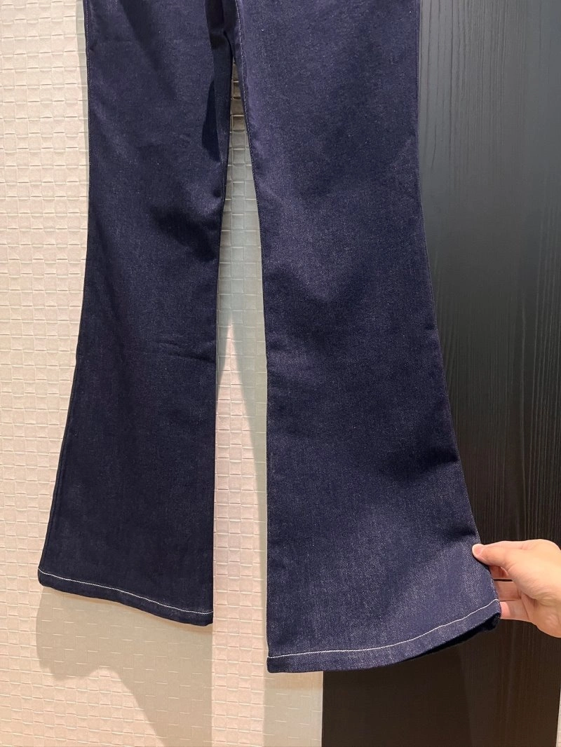 Bargain Chanel Jeans
