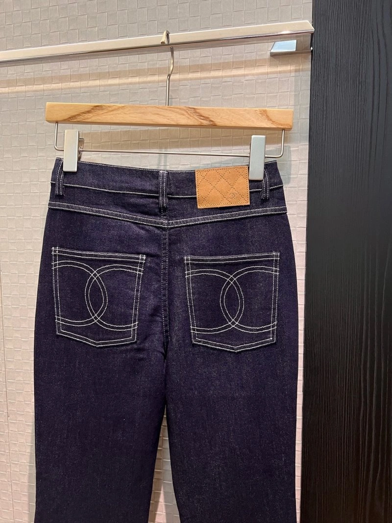 Bargain Chanel Jeans