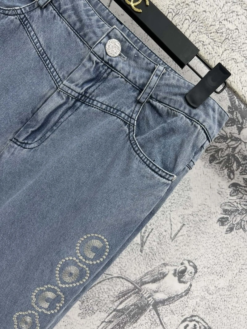 Discounted Chanel Jeans