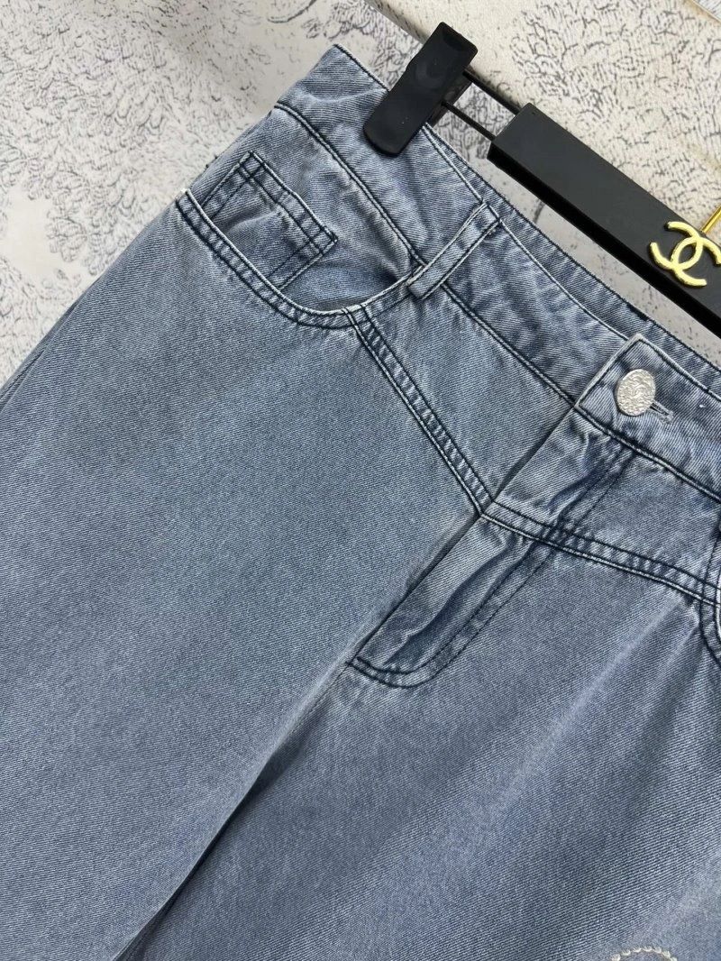 Discounted Chanel Jeans