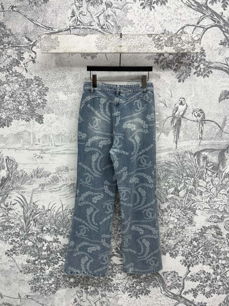 Discounted Chanel Jeans