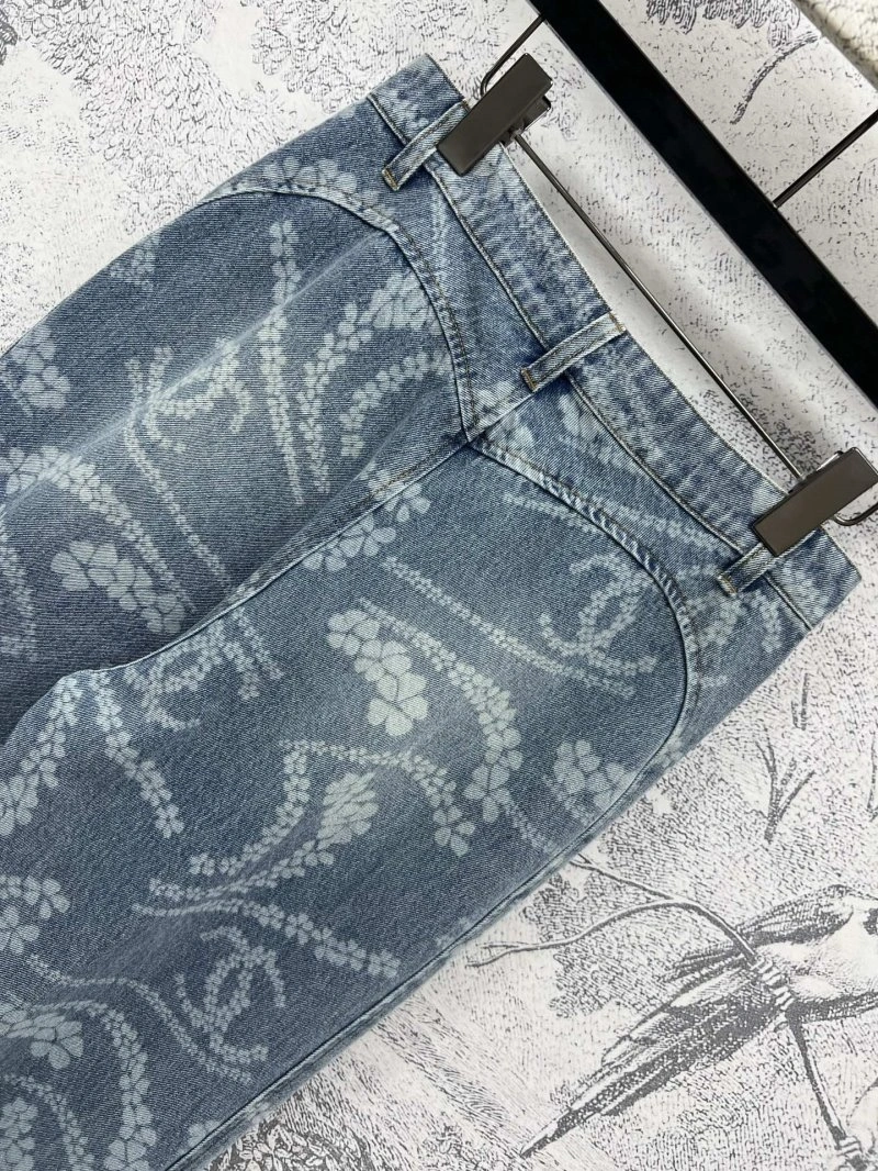 Discounted Chanel Jeans