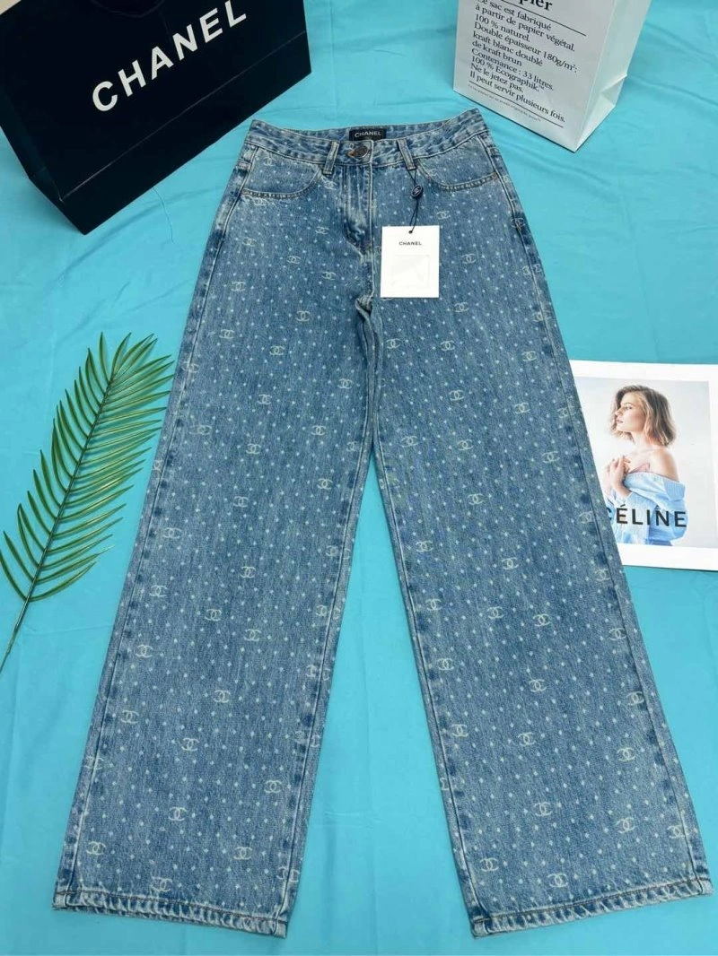 Chanel Jeans