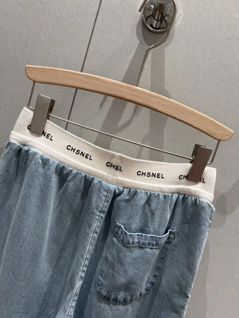 1:1 copy Chanel Jeans