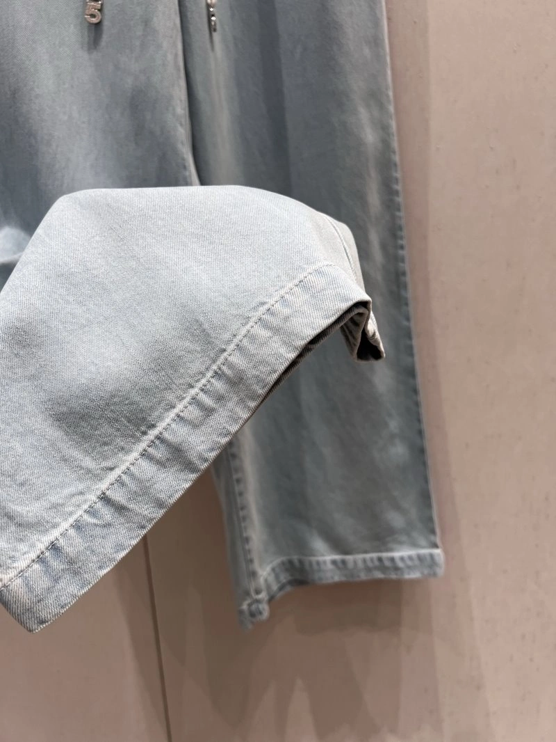 1:1 copy Chanel Jeans