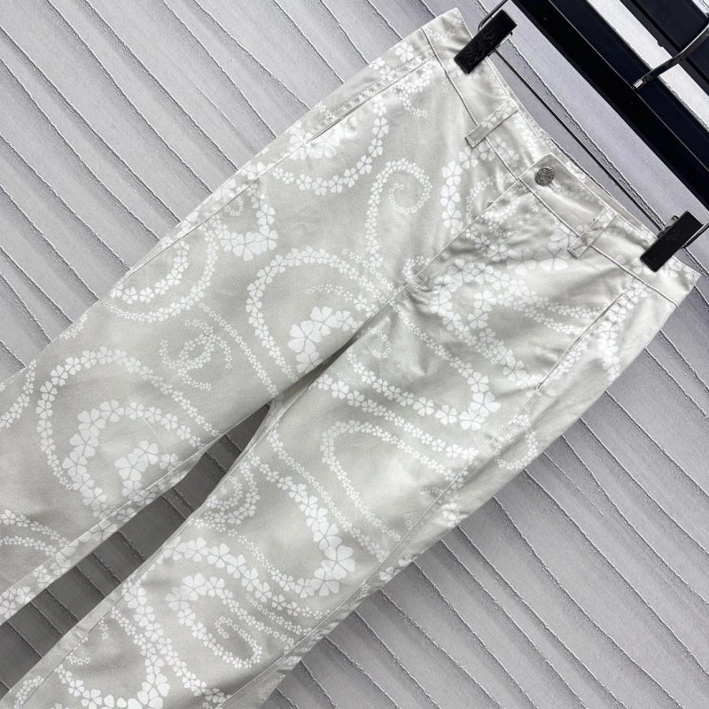 Bargain Chanel Jeans